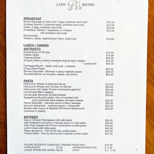 Lady B's Bistro | Restaurant